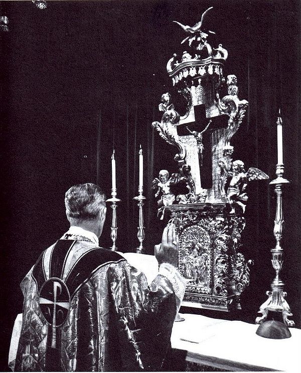 Eucaristía como Sacramento - Enciclopedia Católica